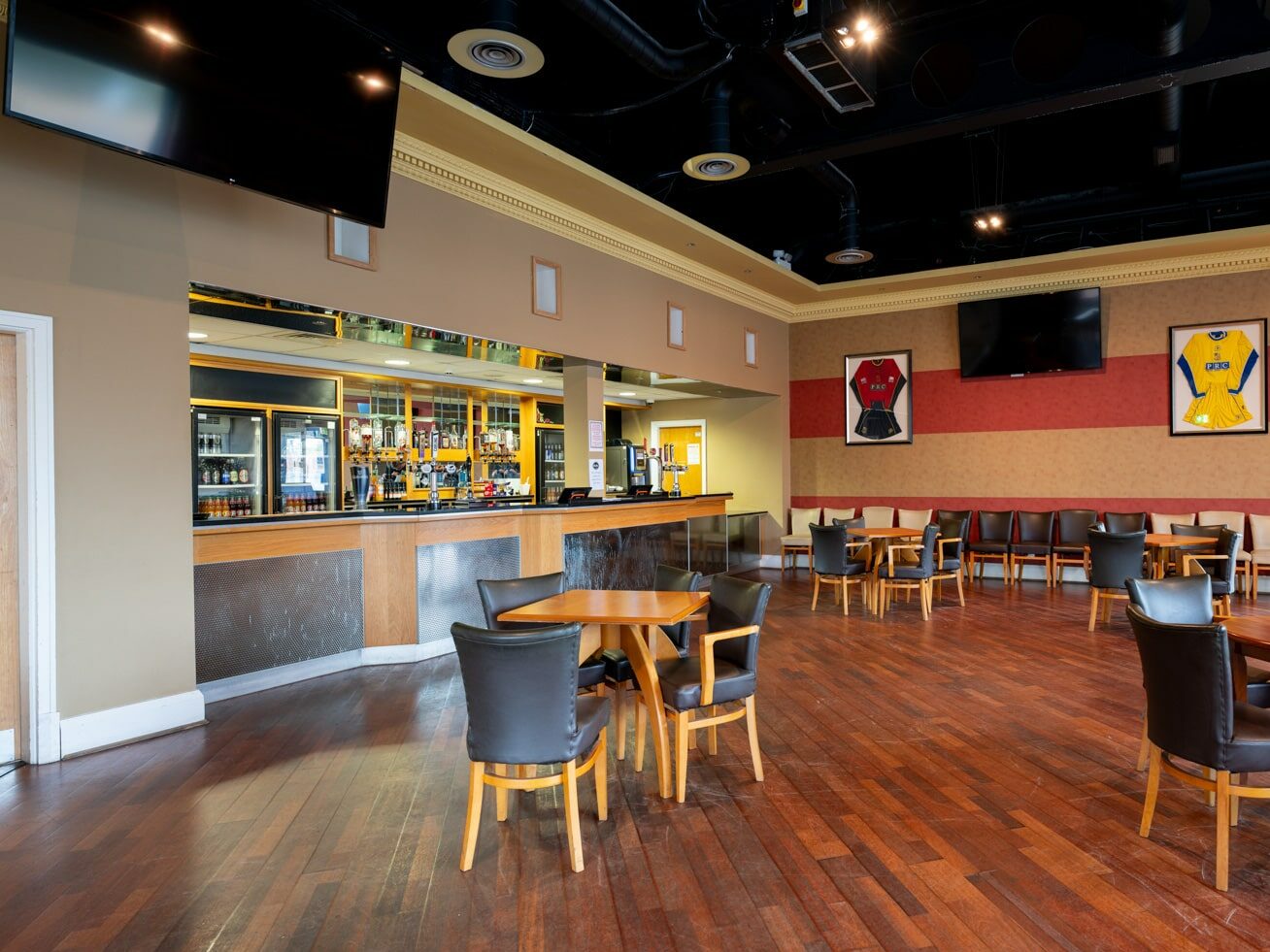 Win's Bar | The West Stand